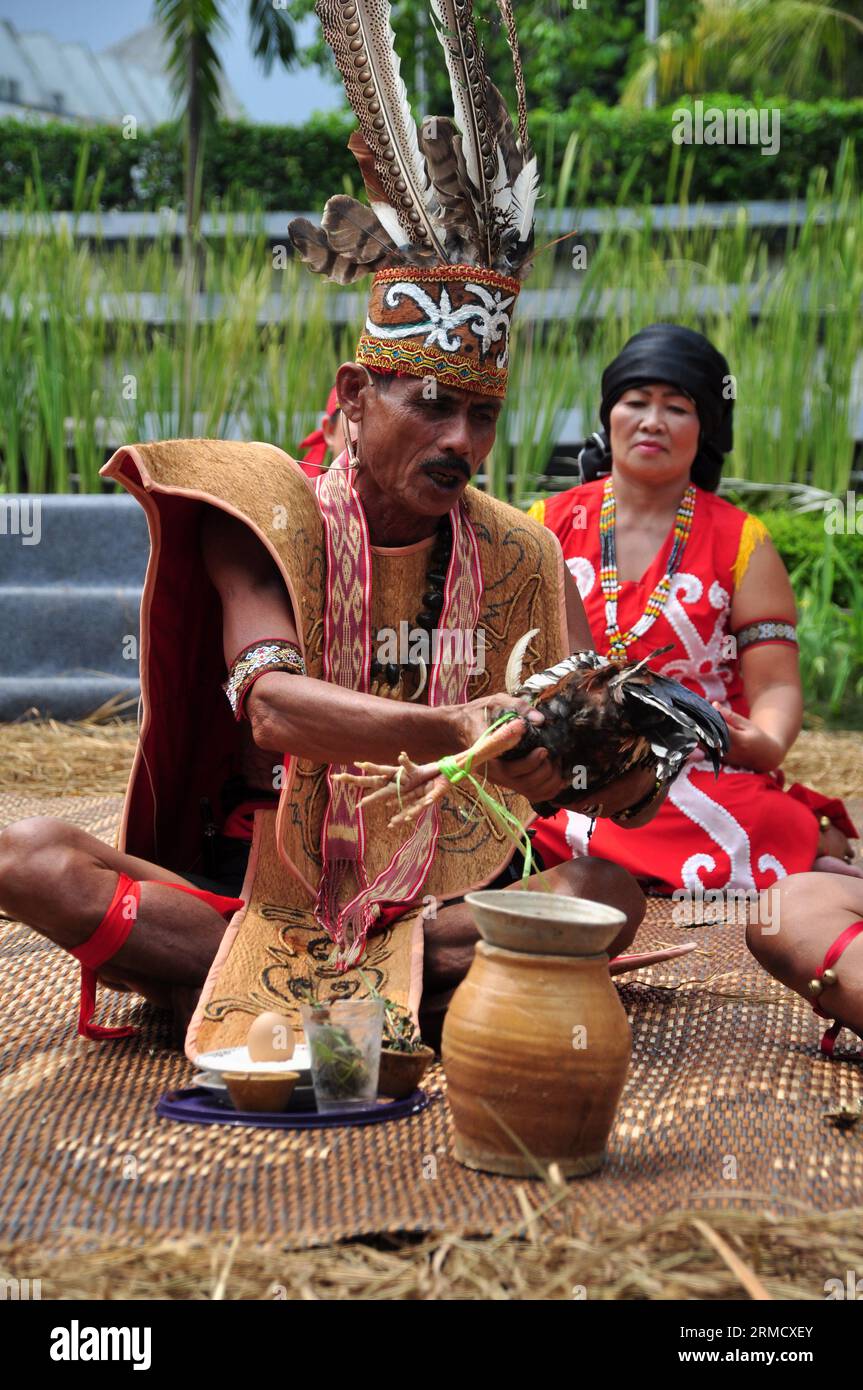 Gawai dayak hi-res stock photography and images - Alamy