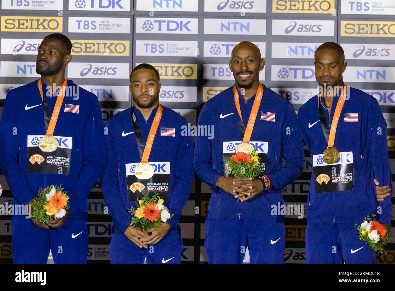 Budapest. 27th Aug, 2023. Gold medalists team USA attend the awarding ...