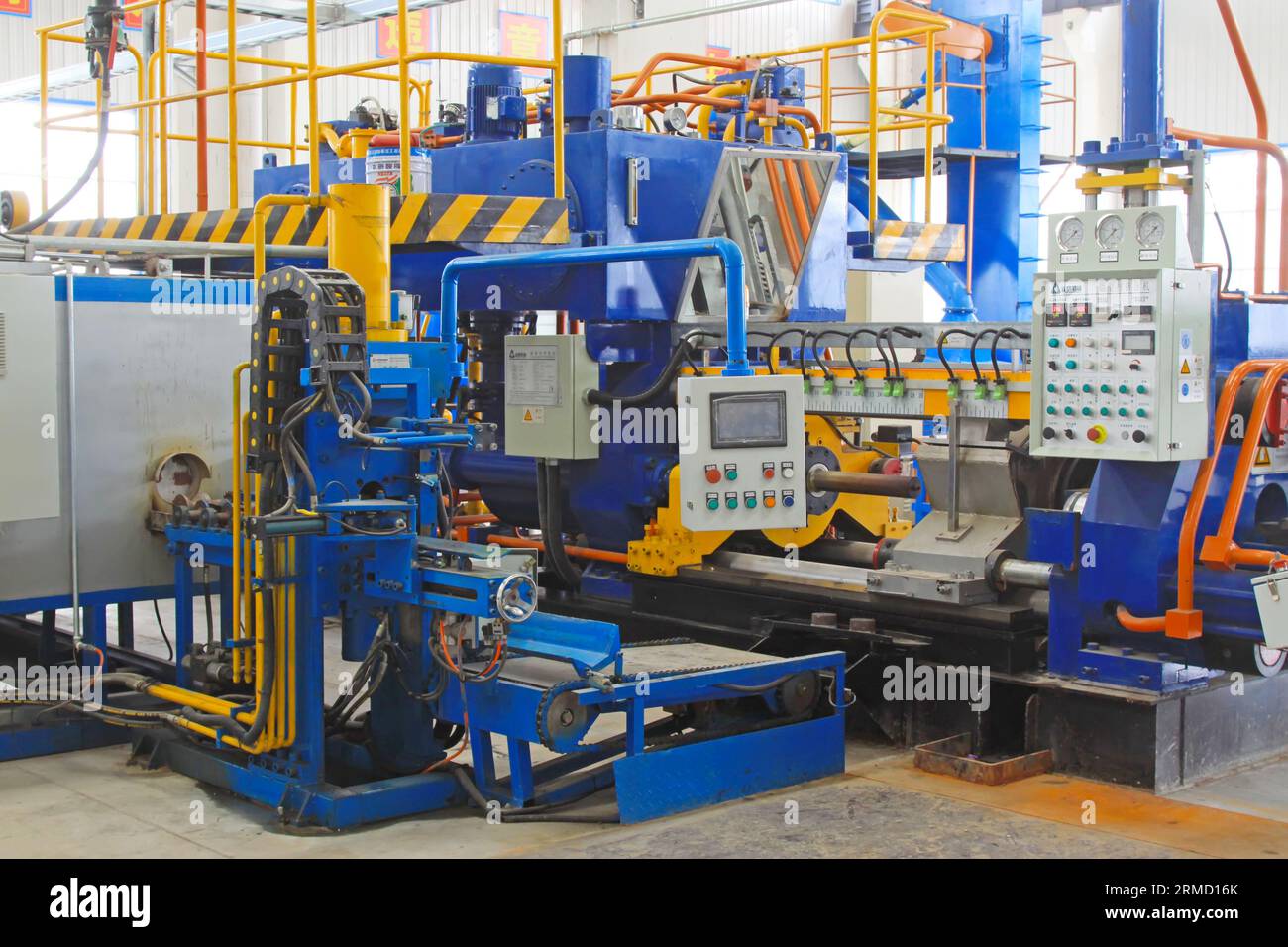 Instruction and cnc machine hi-res stock photography and images - Alamy