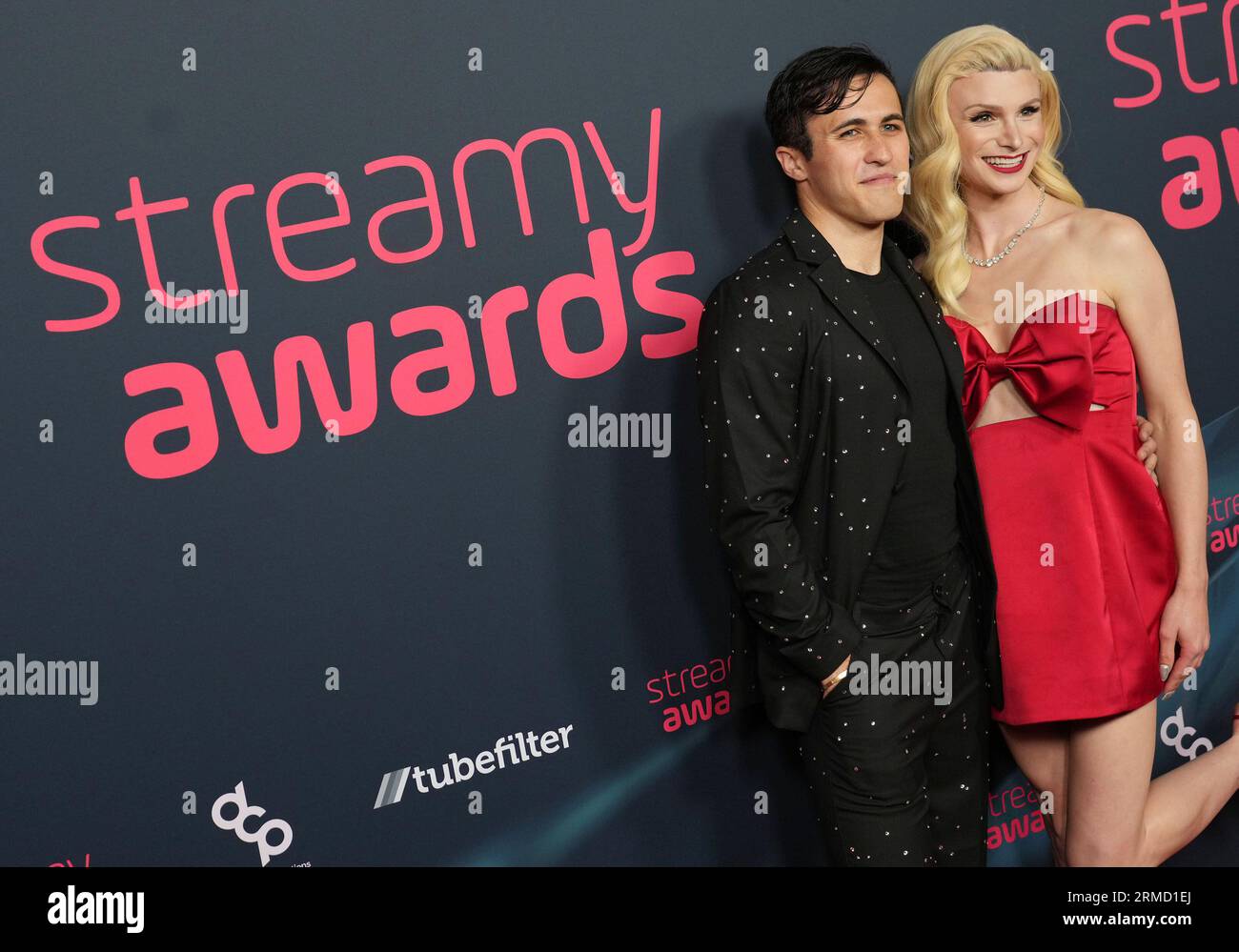 Los Angeles, USA. 27th Aug, 2023. (L-R) Chris Olsen and Dylan Mulvaney ...