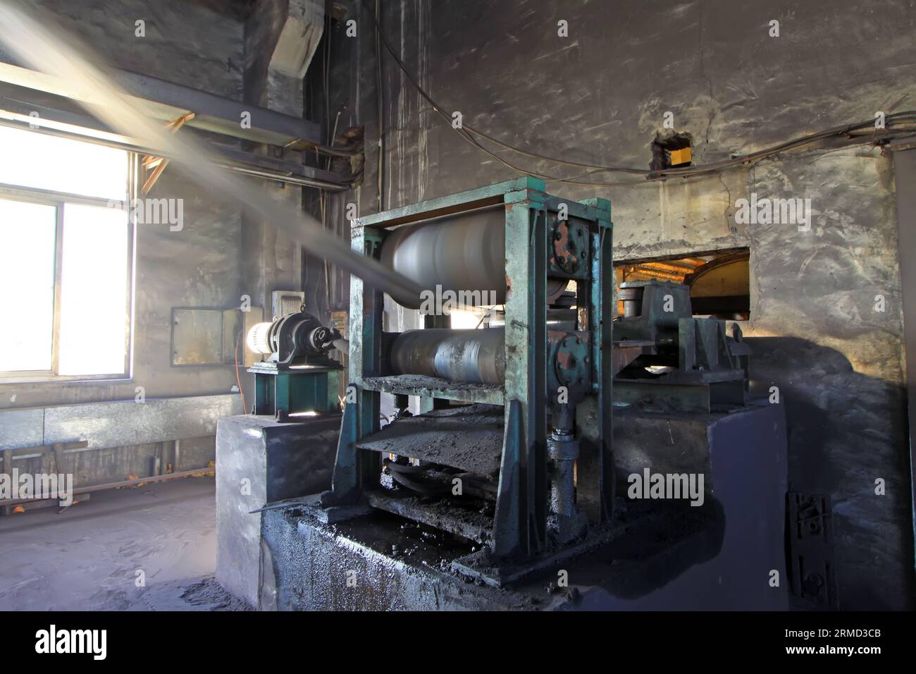 Compacting technology hi-res stock photography and images - Alamy