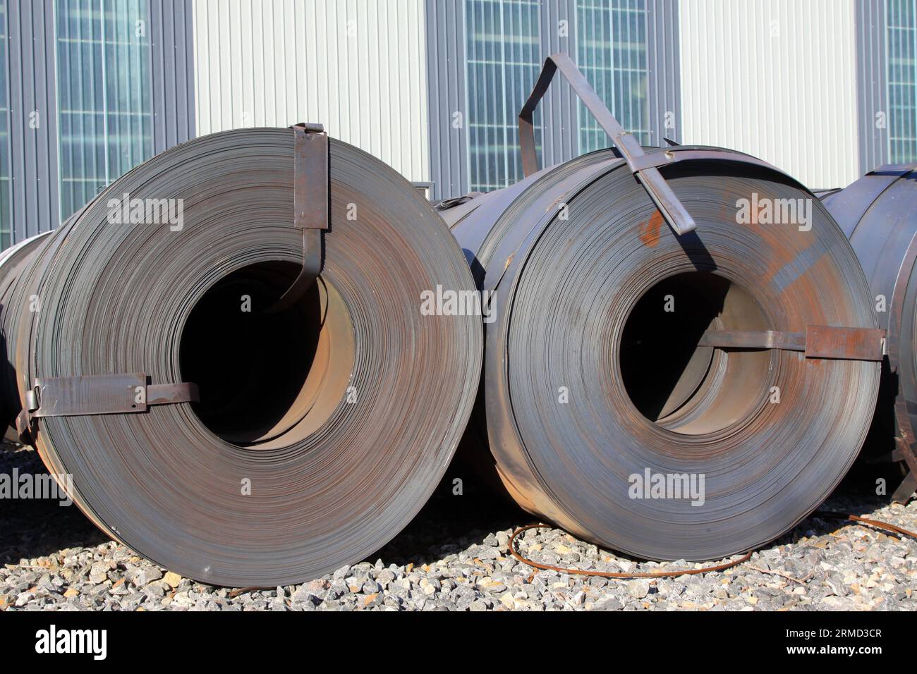 Cargo bundles hi-res stock photography and images - Alamy