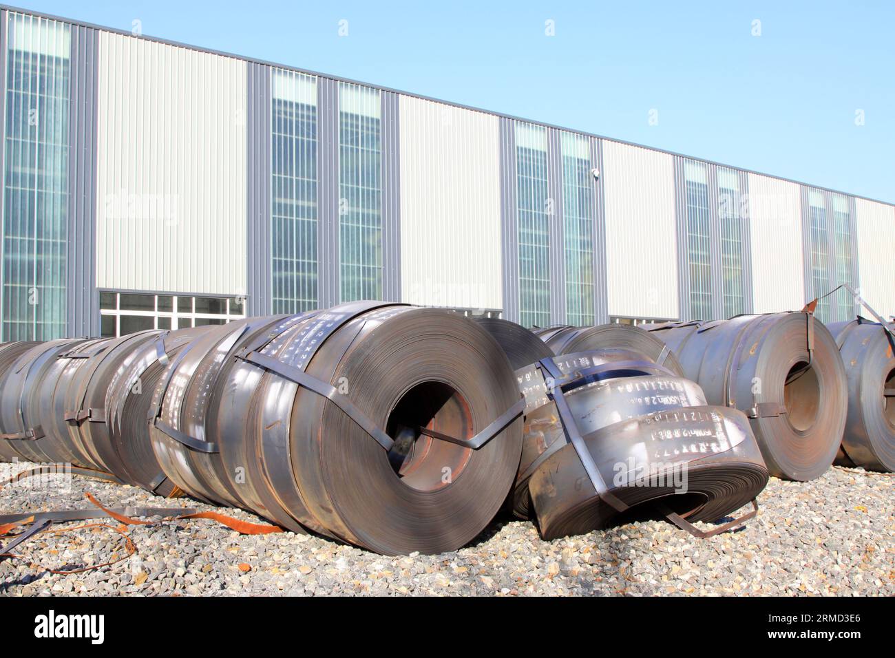 Cargo bundles hi-res stock photography and images - Alamy