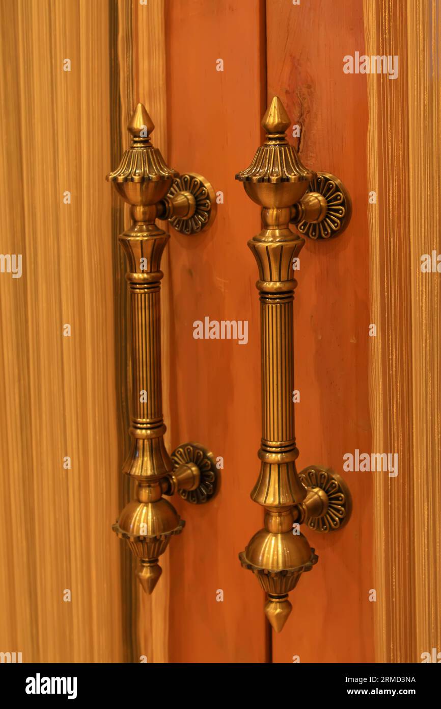 Elegant door handles hi-res stock photography and images - Alamy