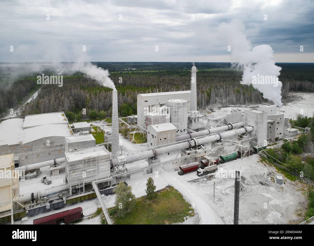 Silica products manufacturing plant on gloomy day aerial Stock Photo ...
