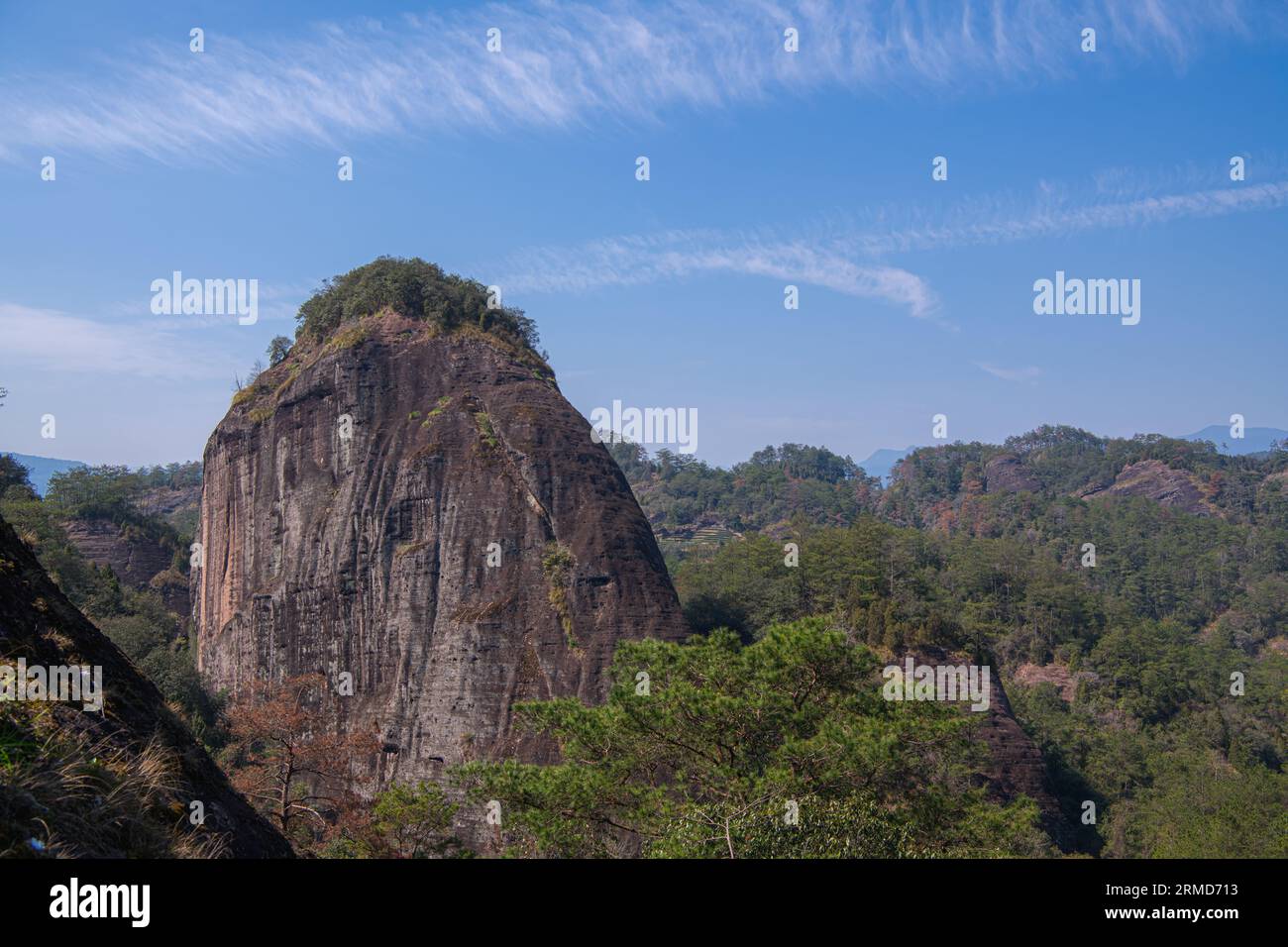Mount Wuyi scenery. The picture is Huxiao Rock scenic spot of Mount ...