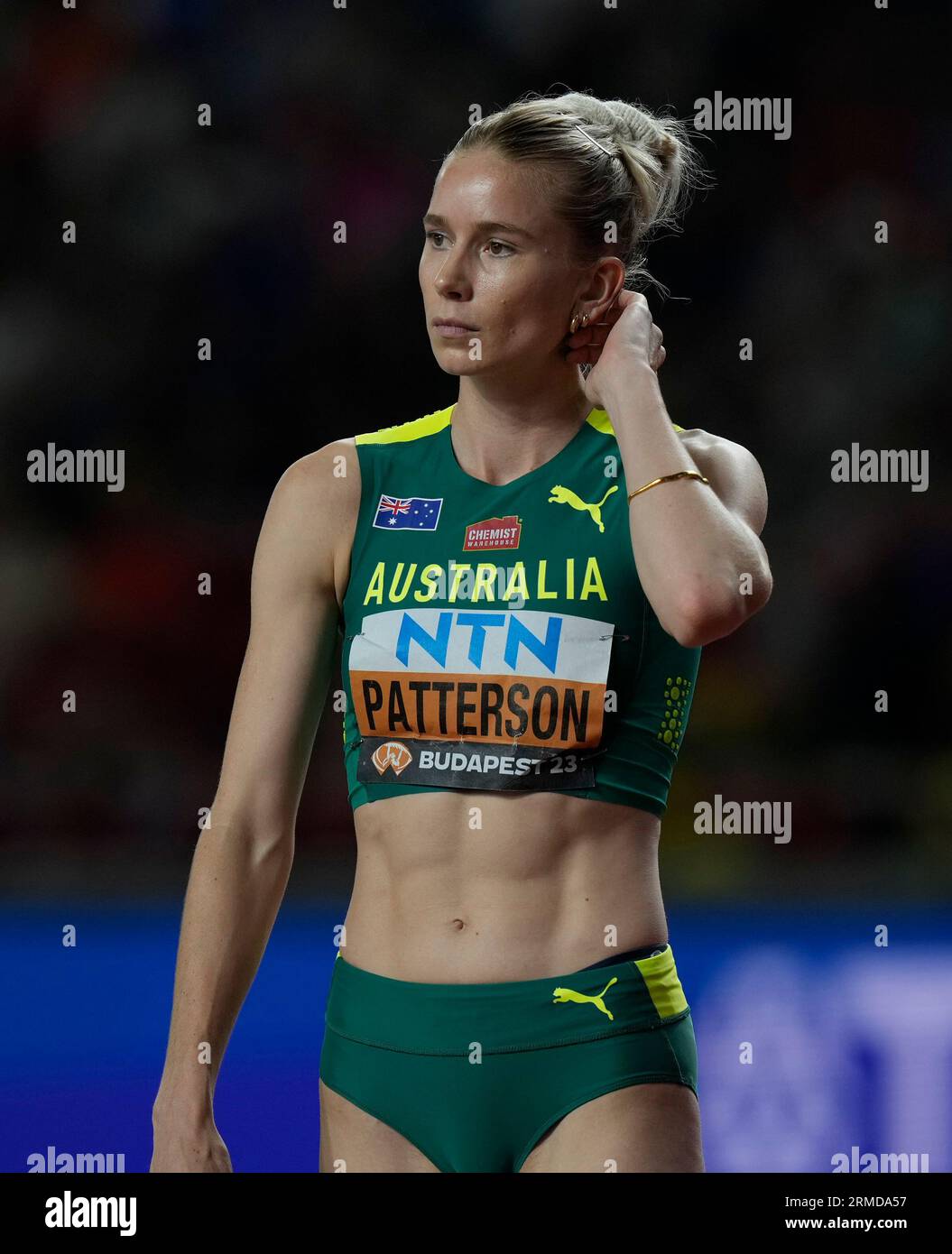 Eleanor patterson high jump winner hi-res stock photography and images ...