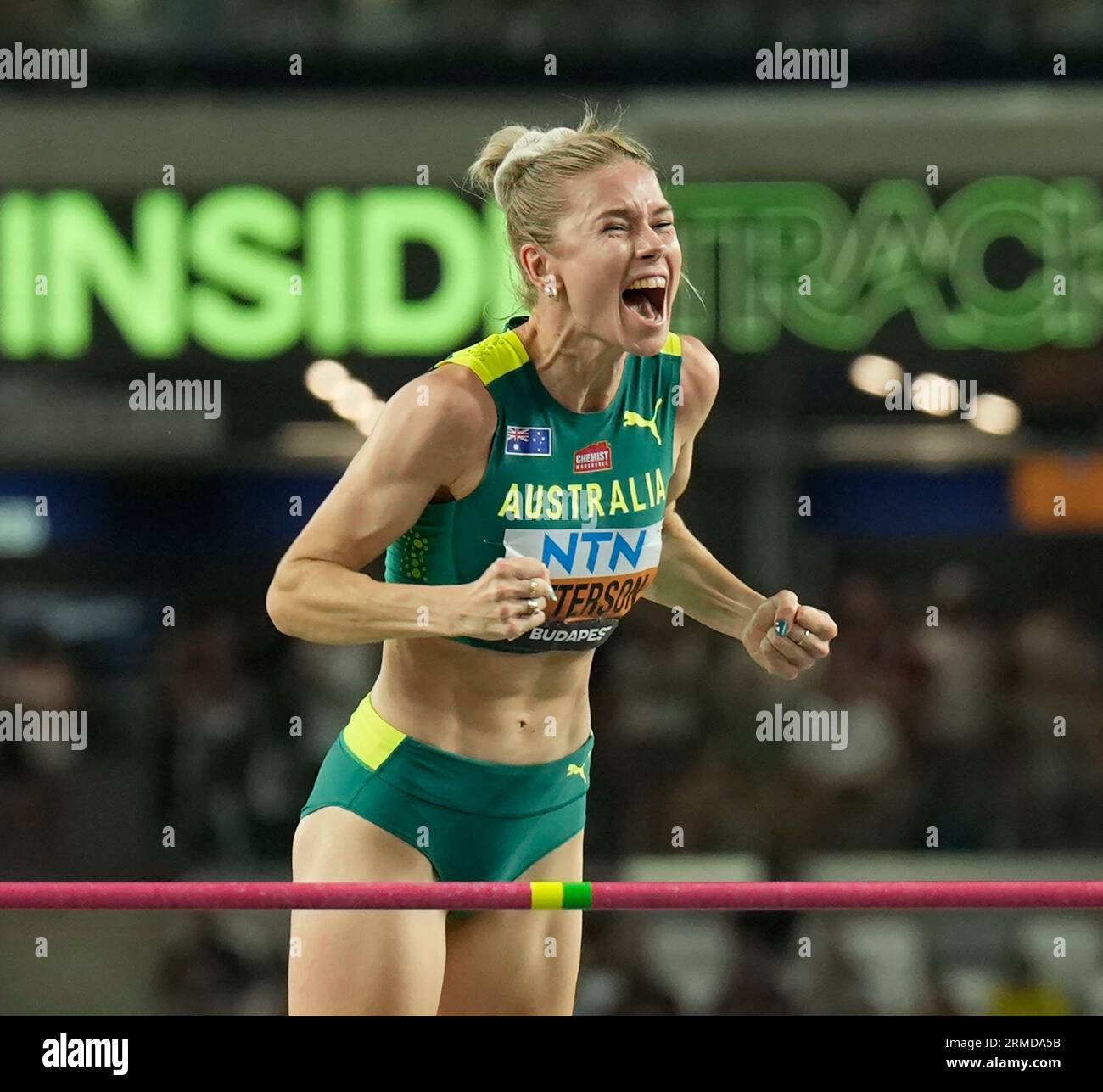 Eleanor patterson high jump winner hi-res stock photography and images ...
