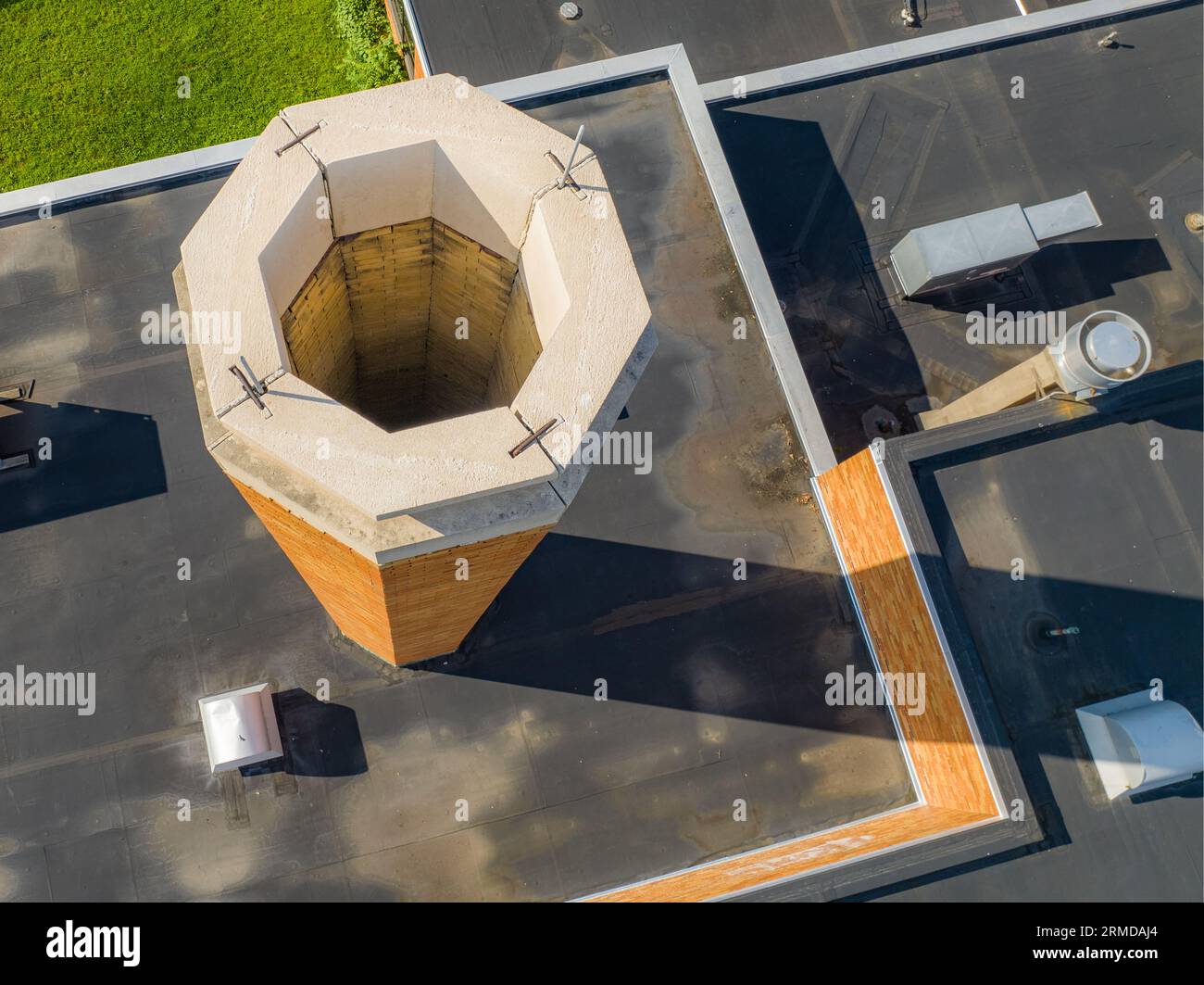 Smoke stack aerial hi-res stock photography and images - Alamy