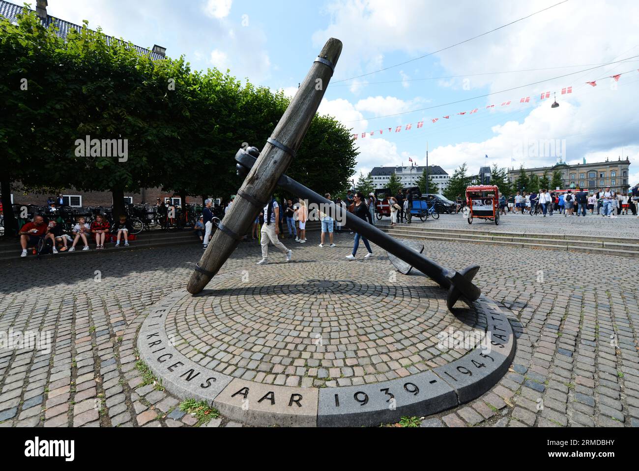 The memorial anchor in Nyhavn, Copenhagen, Denmark Stock Photo - Alamy