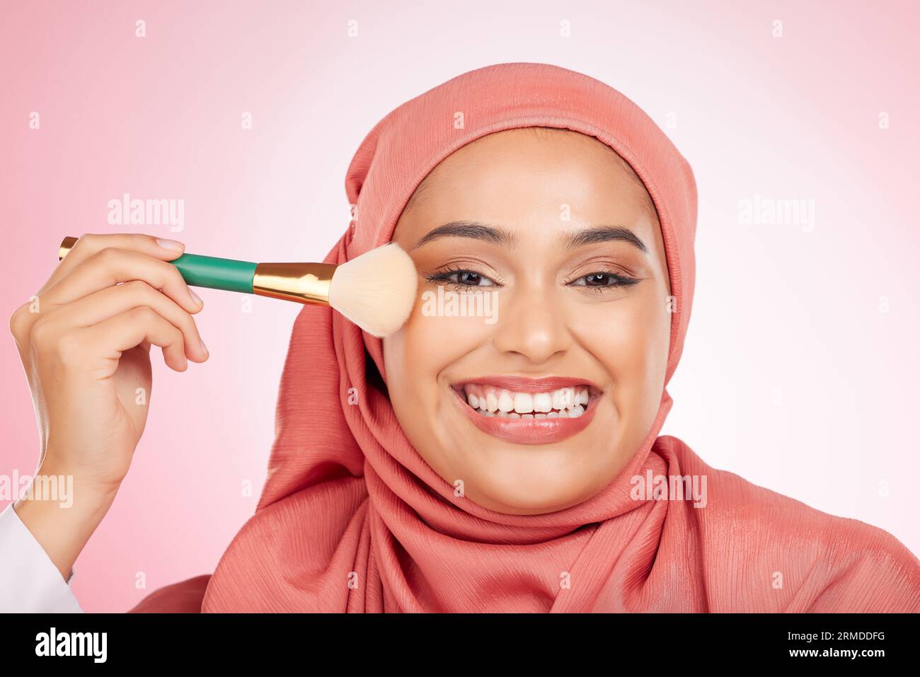 Makeup, brush and muslim woman portrait with a smile from cosmetics and ...