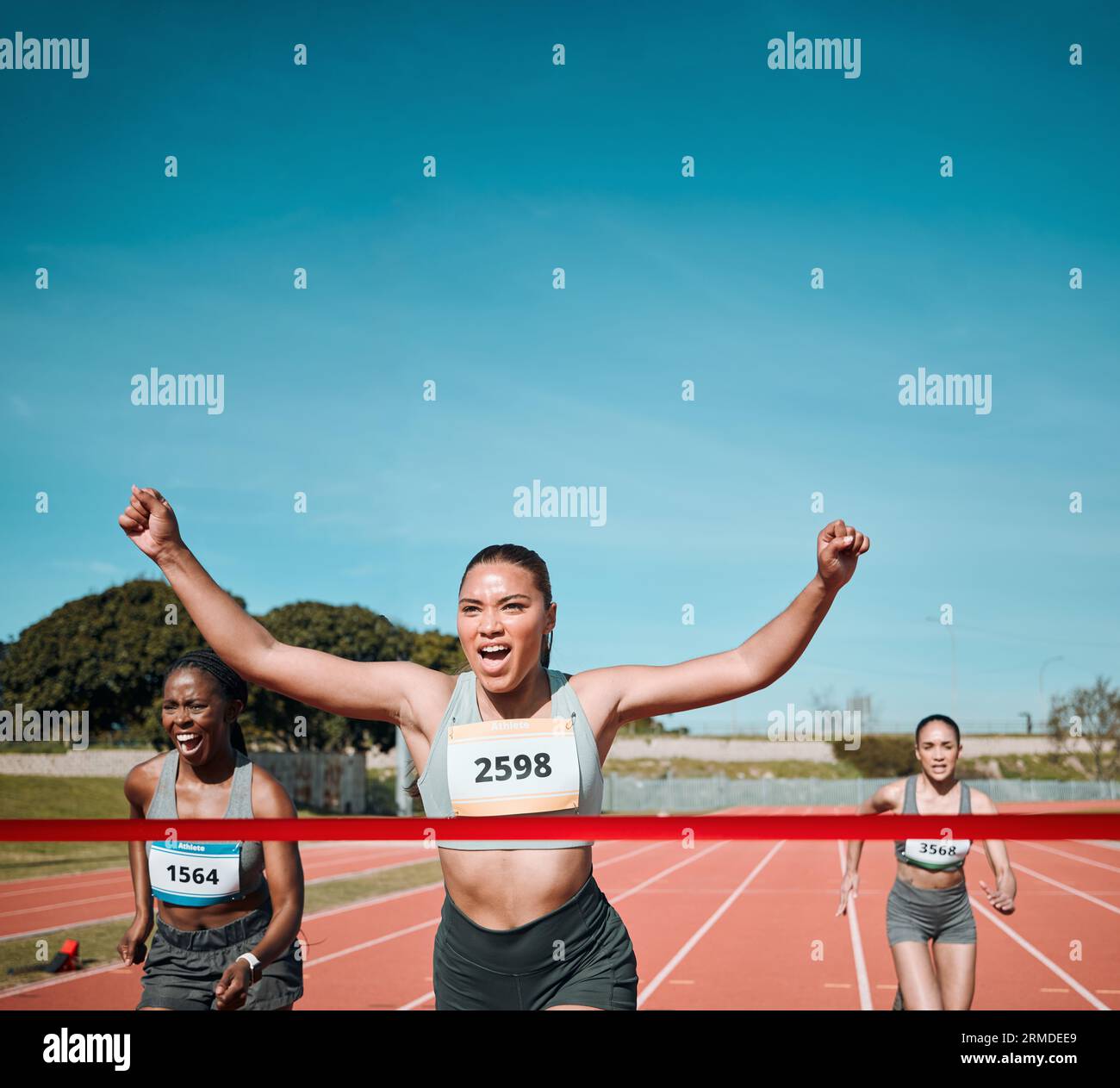 Celebration finish line hi-res stock photography and images - Alamy