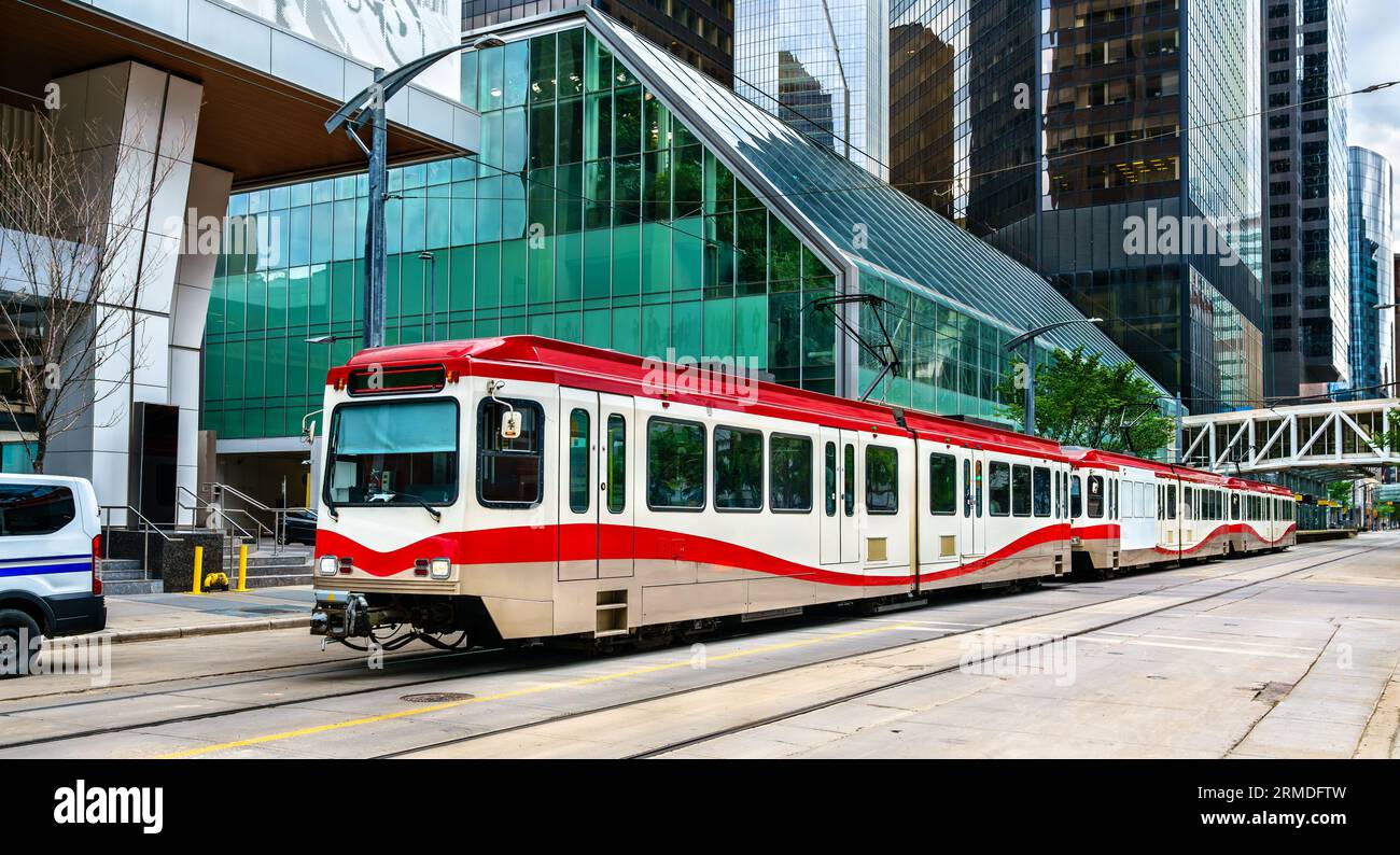Calgary tramway hi-res stock photography and images - Alamy