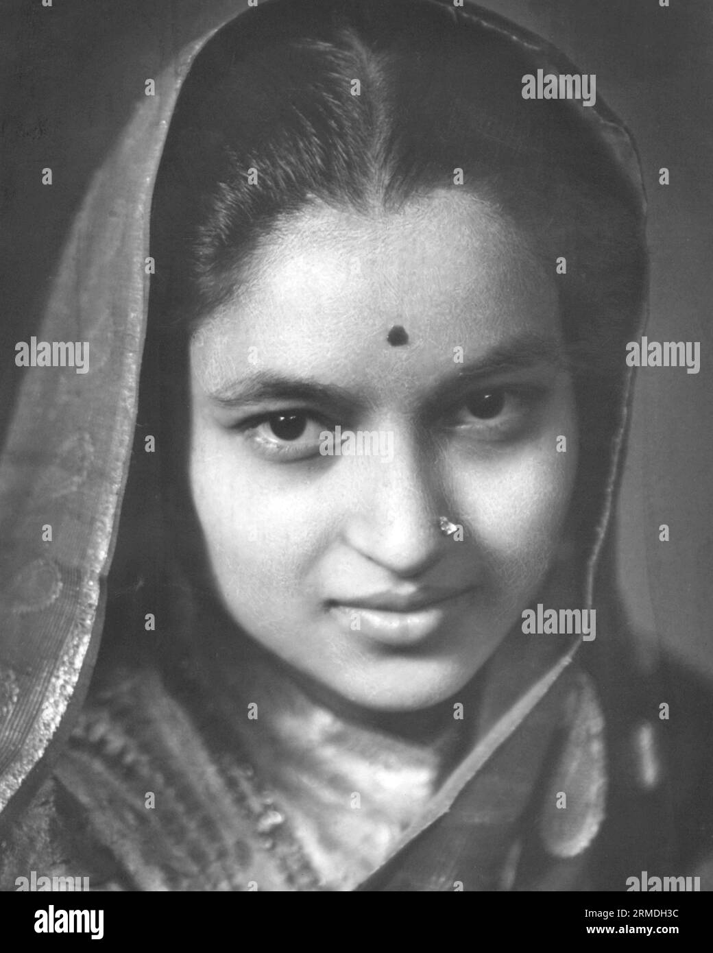 old vintage studio portrait black and white early 1900s silver gelatin ...