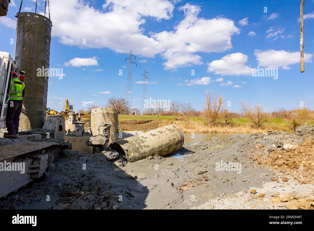 Industrial tower drilling machine, pile driving big equipment to drill ...