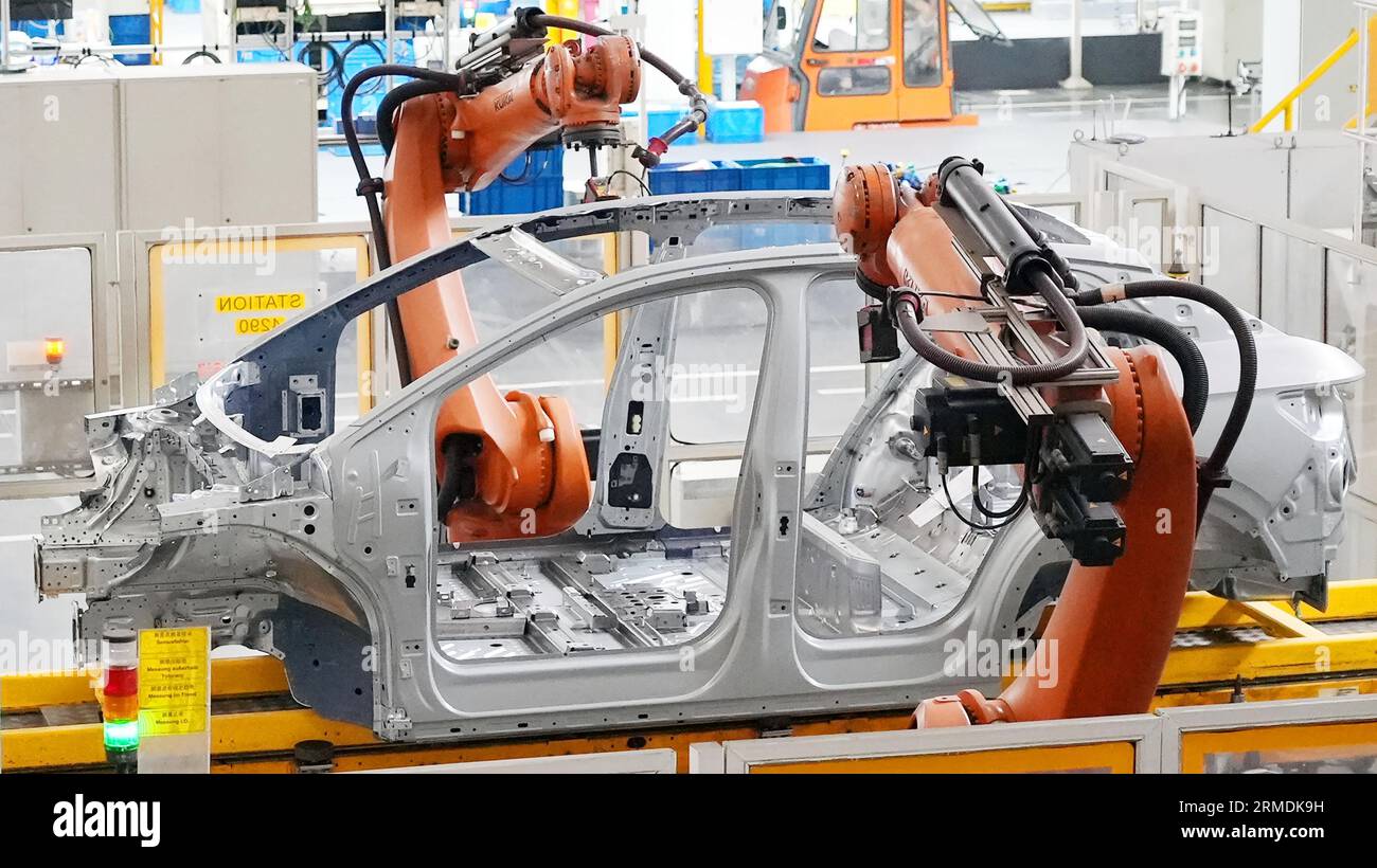 Visit the FAW-Volkswagen factory in Foshan City, south China's ...