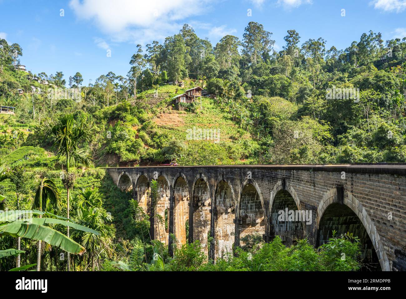 Famous Nine Arch Bridge on a sunny day in Ella, train journey Sri Lanka ...
