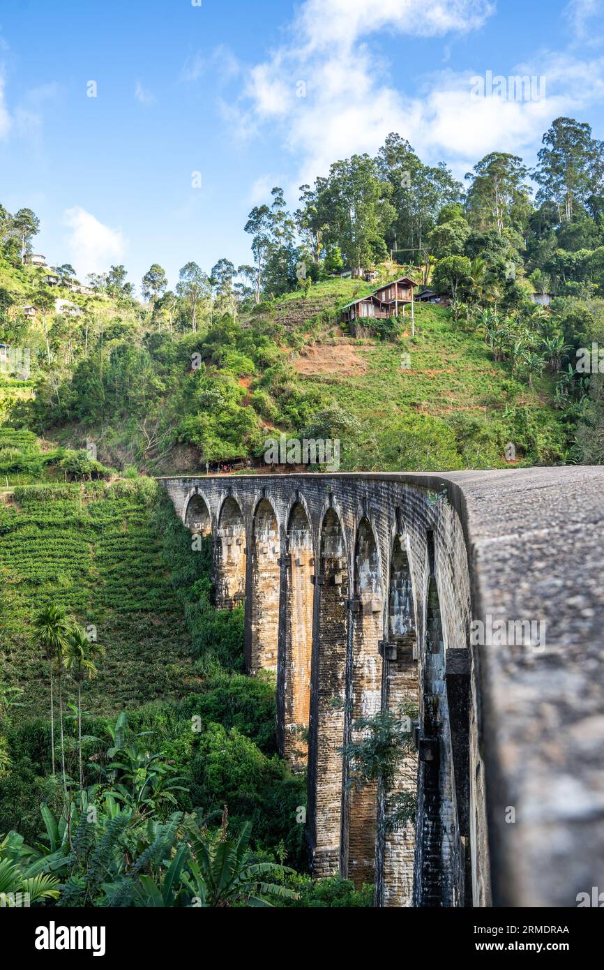 Famous Nine Arch Bridge on a sunny day in Ella, train journey Sri Lanka ...