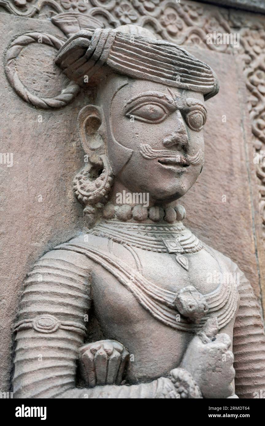 Carved idol on the outer wall of the Krishnapura Chhatris, also known ...