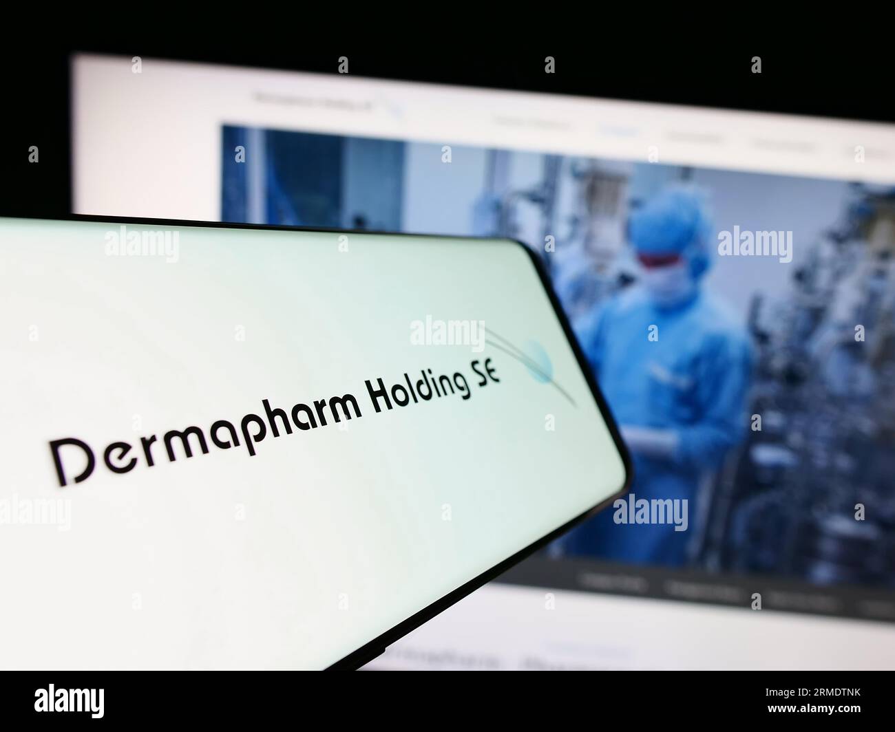 Dermapharm logo hi-res stock photography and images - Alamy