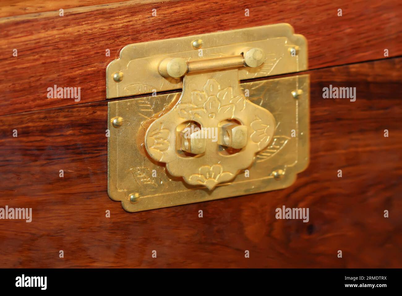 Furniture locks hi-res stock photography and images - Alamy