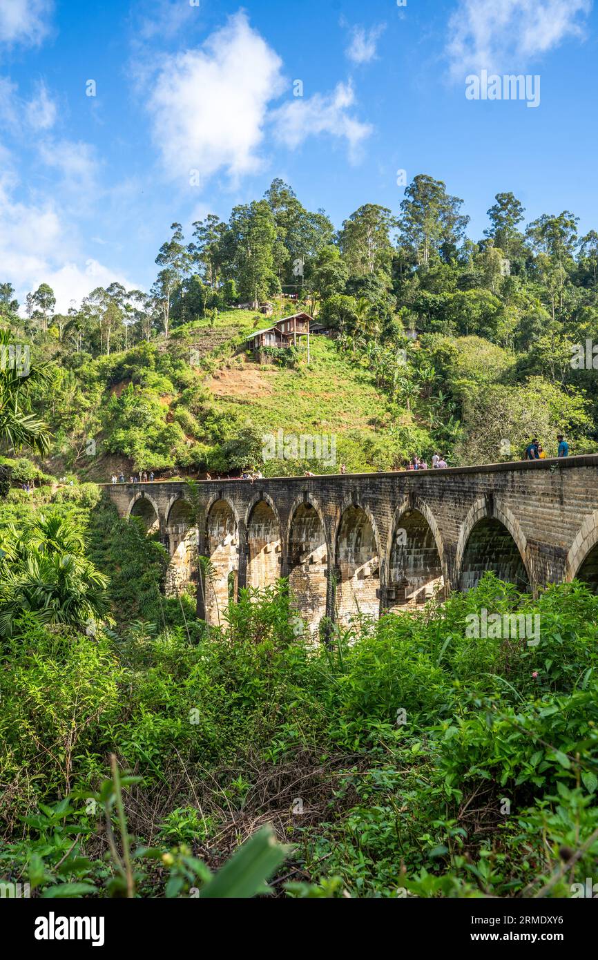Famous Nine Arch Bridge on a sunny day in Ella, train journey Sri Lanka ...