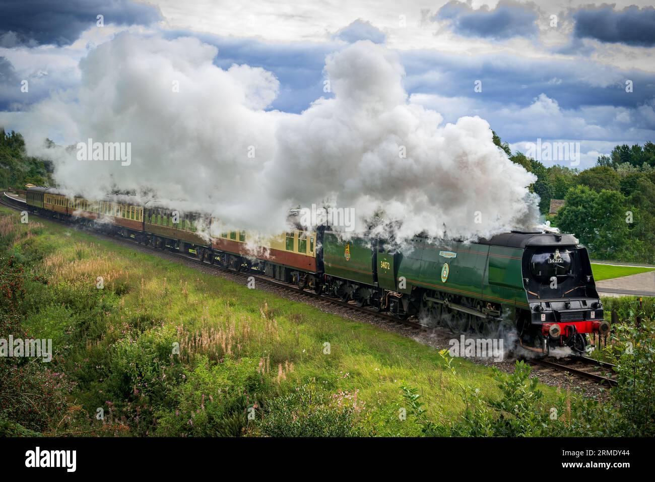 34072 is a Bulleid Pacific of the Battle of Britain Class named 257 ...
