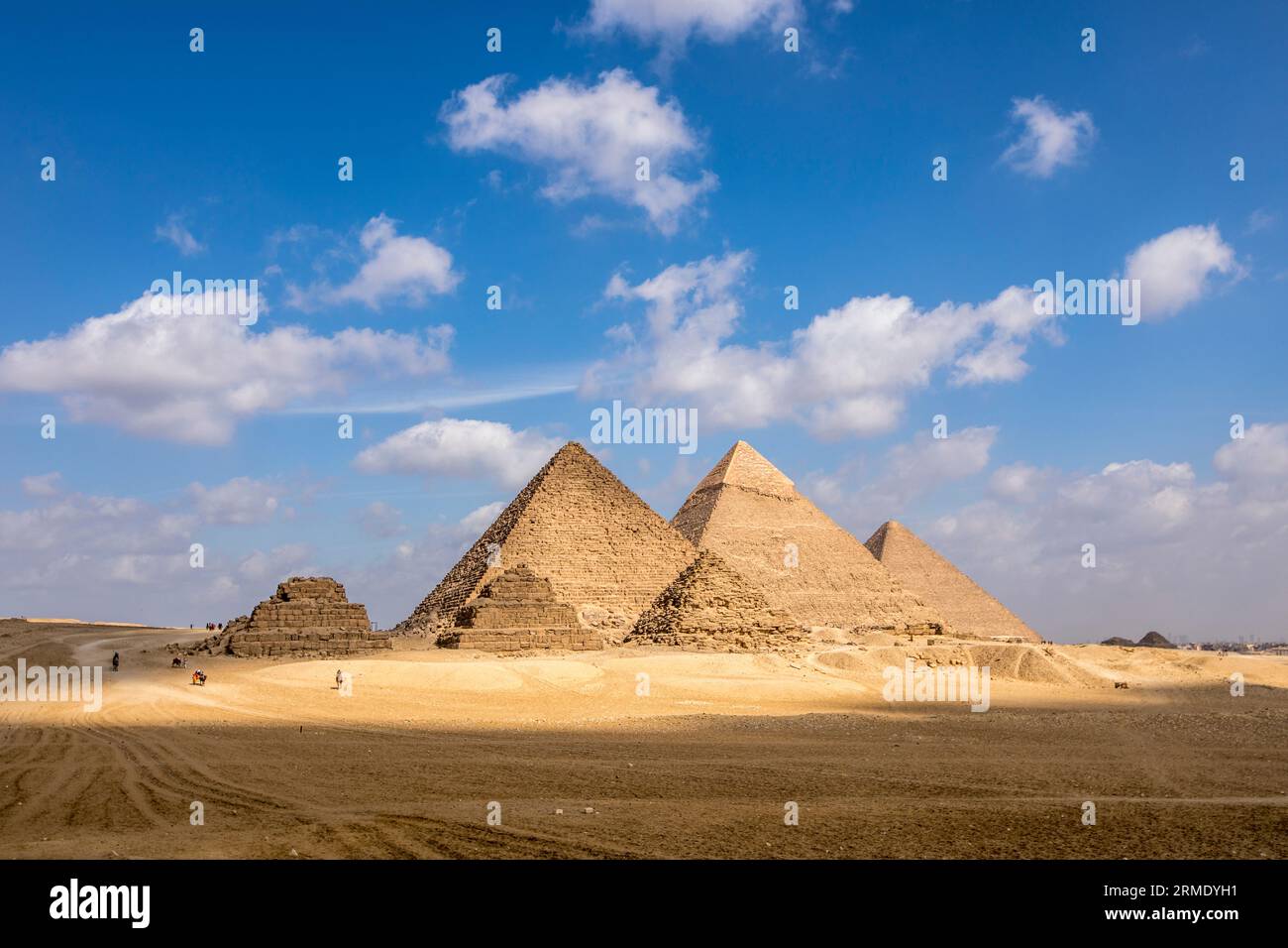 Great Pyramids of Giza Stock Photo - Alamy