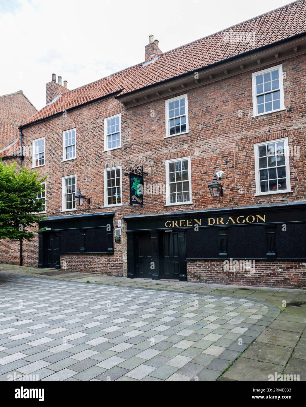 Green Dragon pub in Stockton on Tees,England,UK. Recently closed down ...