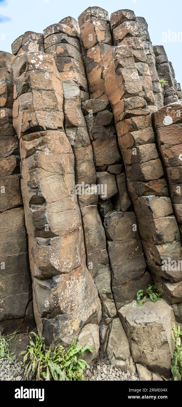 One side of the Giant's Gate, Giant Causeway, basalt columns, Causeway ...