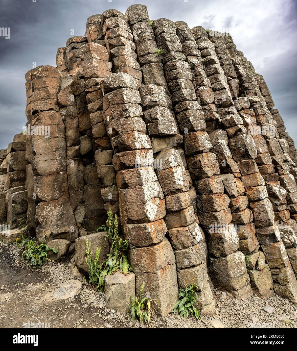 One side of the Giant's Gate, Giant Causeway, basalt columns, Causeway ...