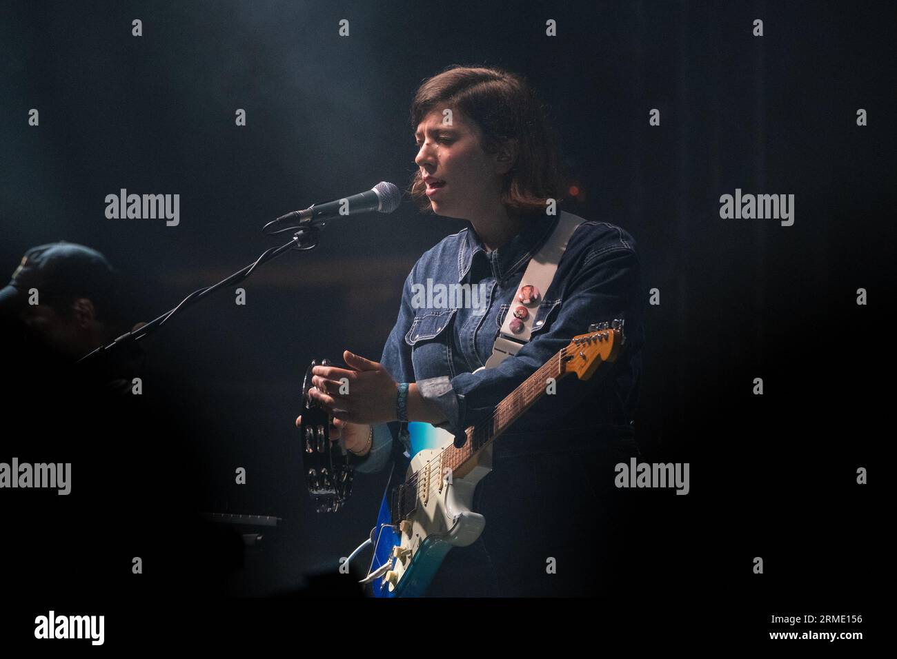 Poppy Hankin of Indie pop band GIRL RAY playing at Green Man Festival ...