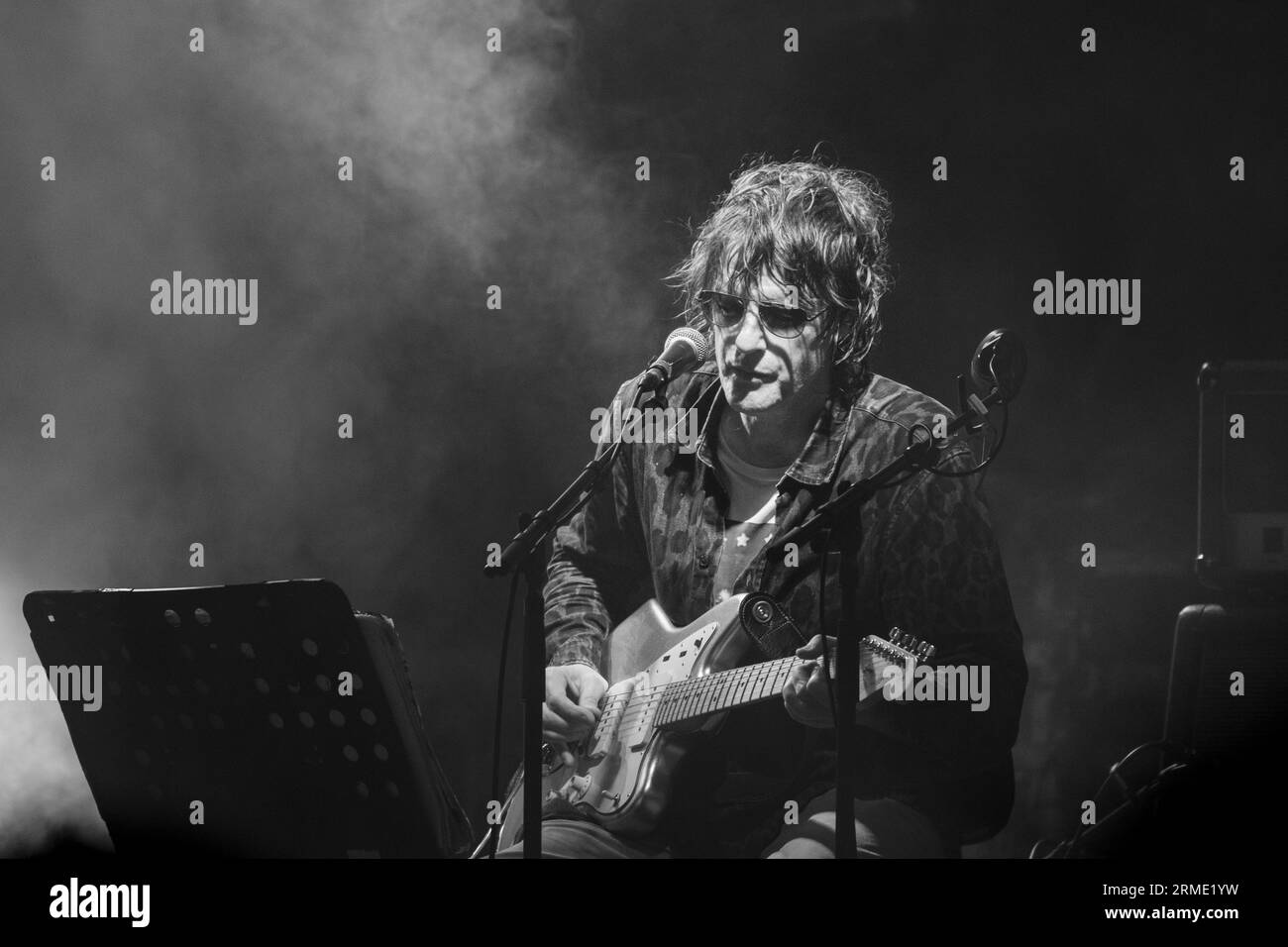 Spiritualized jason Black and White Stock Photos & Images - Alamy