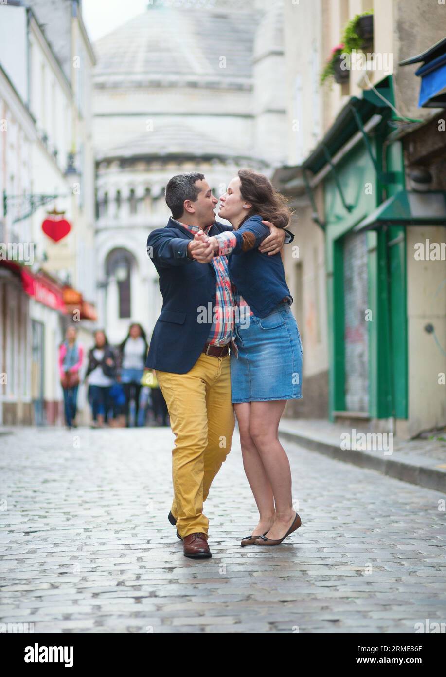 Dancing parisian woman hi-res stock photography and images - Alamy