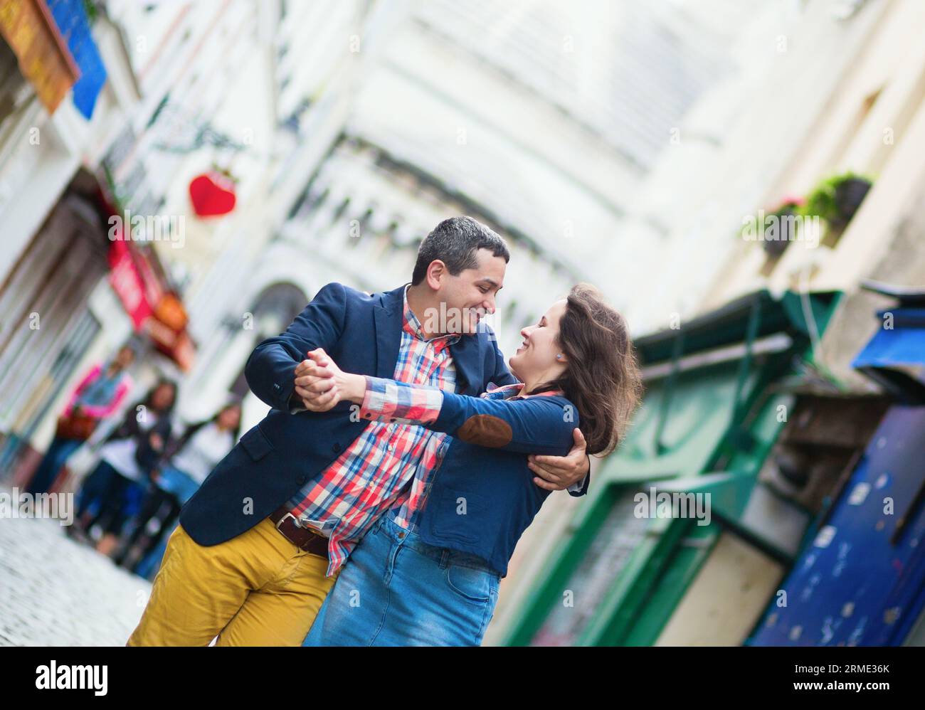 Dancing parisian woman hi-res stock photography and images - Alamy