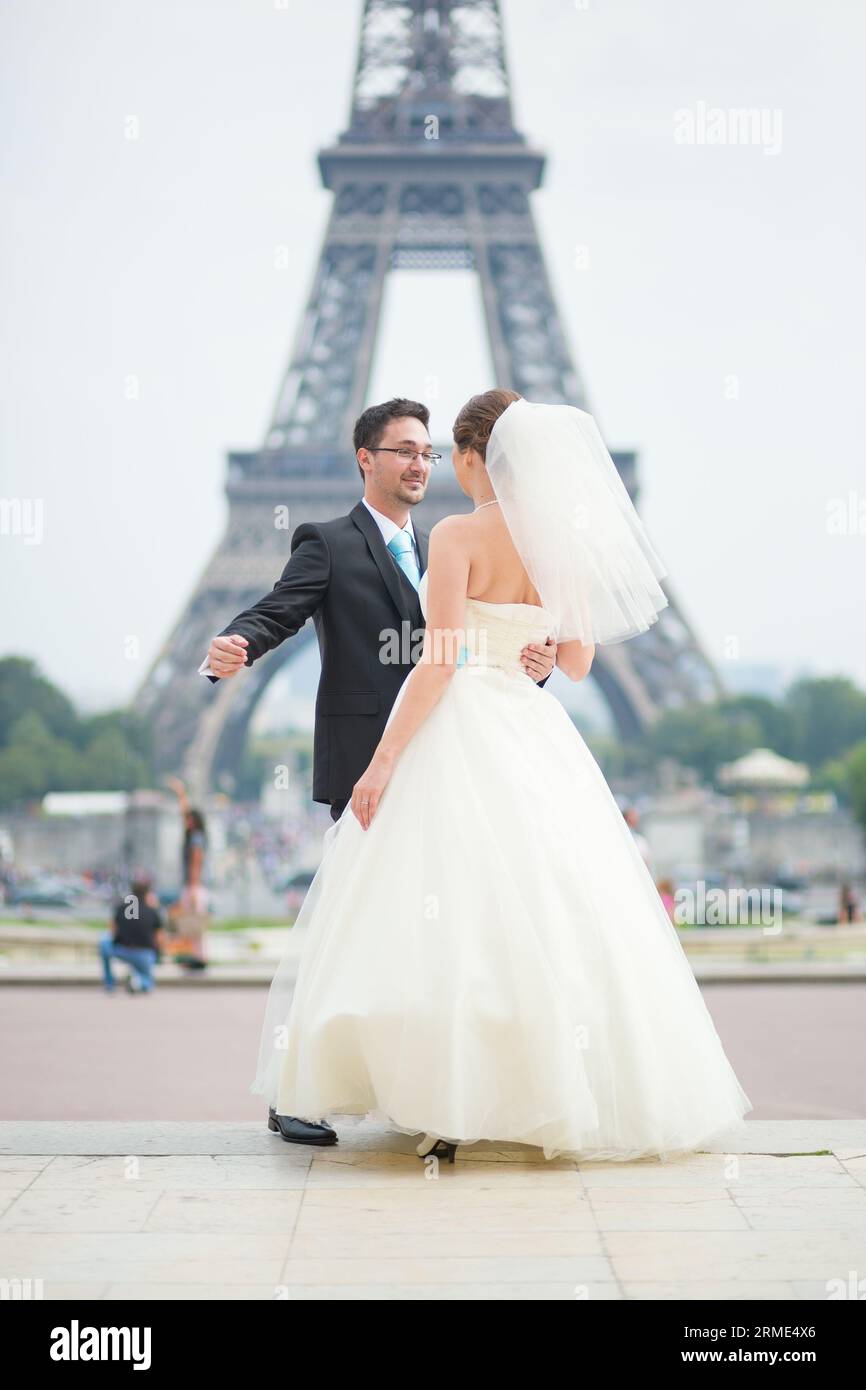 Just dance paris hi-res stock photography and images - Alamy