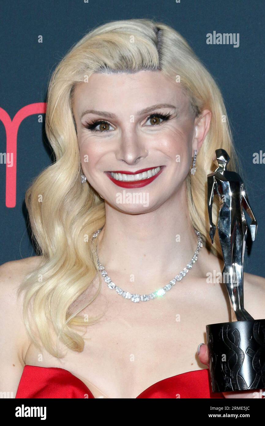 LOS ANGELES - AUG 27: Dylan Mulvaney at the 2023 Streamy Awards ...