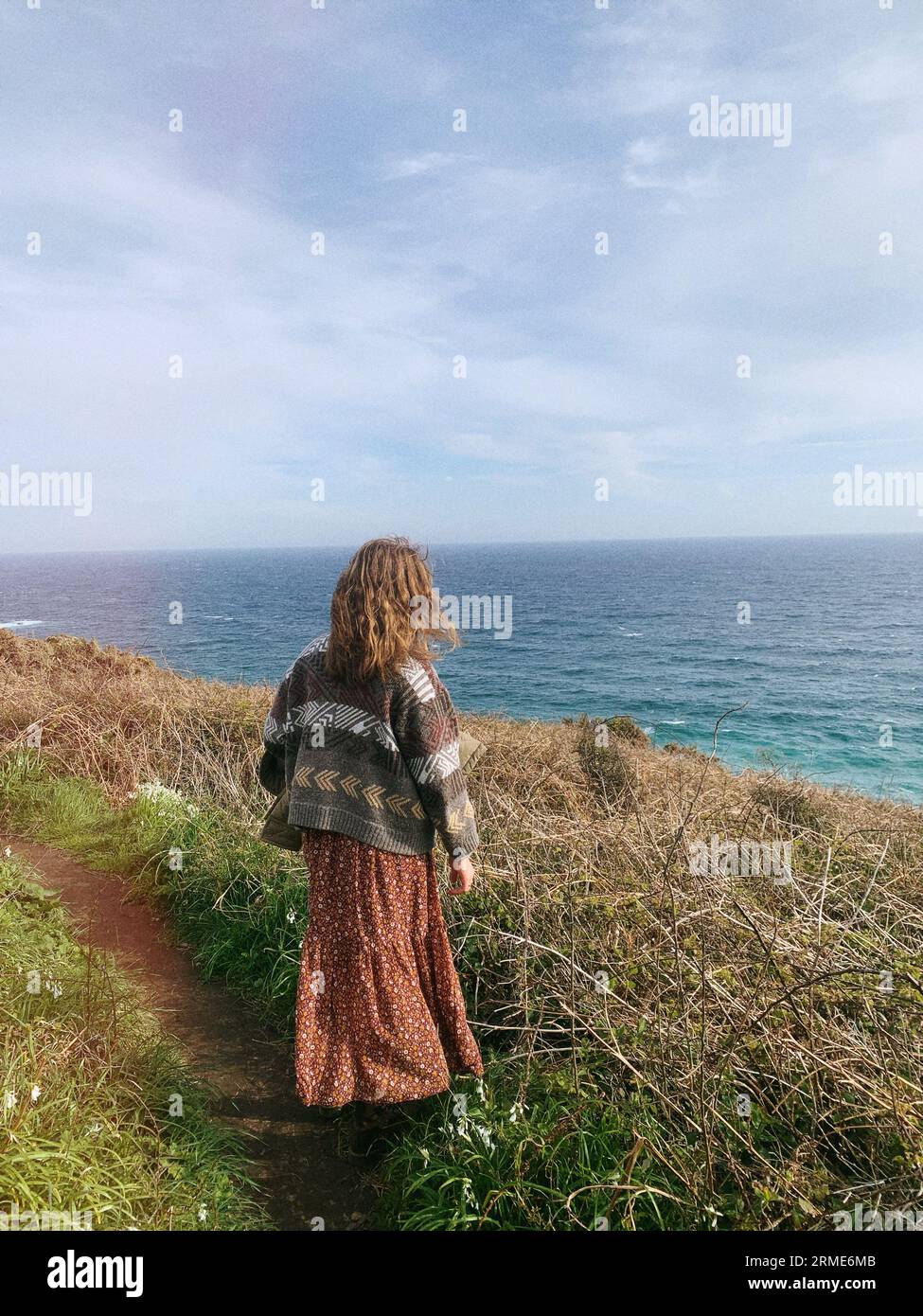 Seaside scene majestic cliff hi-res stock photography and images - Alamy