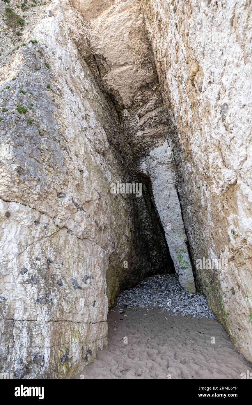 White Rocks cliff path, Portstewart Strand, (beach), Portstewart ...