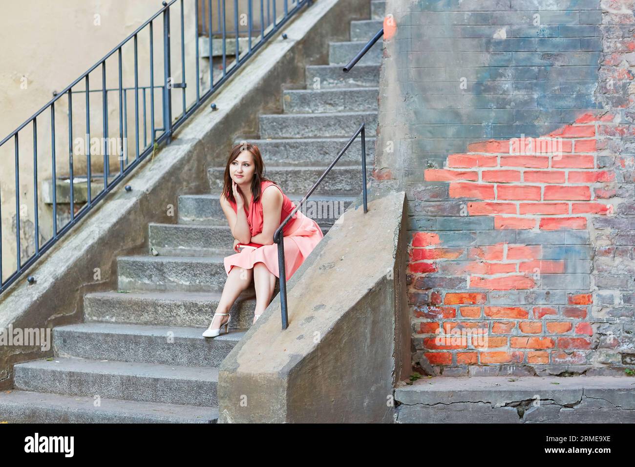 Vienna pretty woman hi-res stock photography and images - Alamy