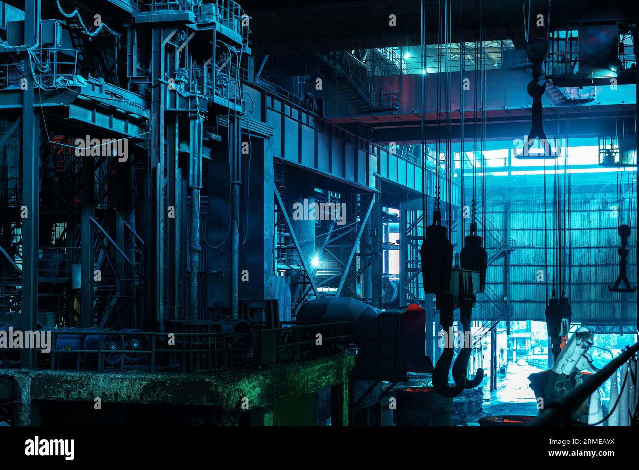 Large steel mill production workshop Stock Photo - Alamy