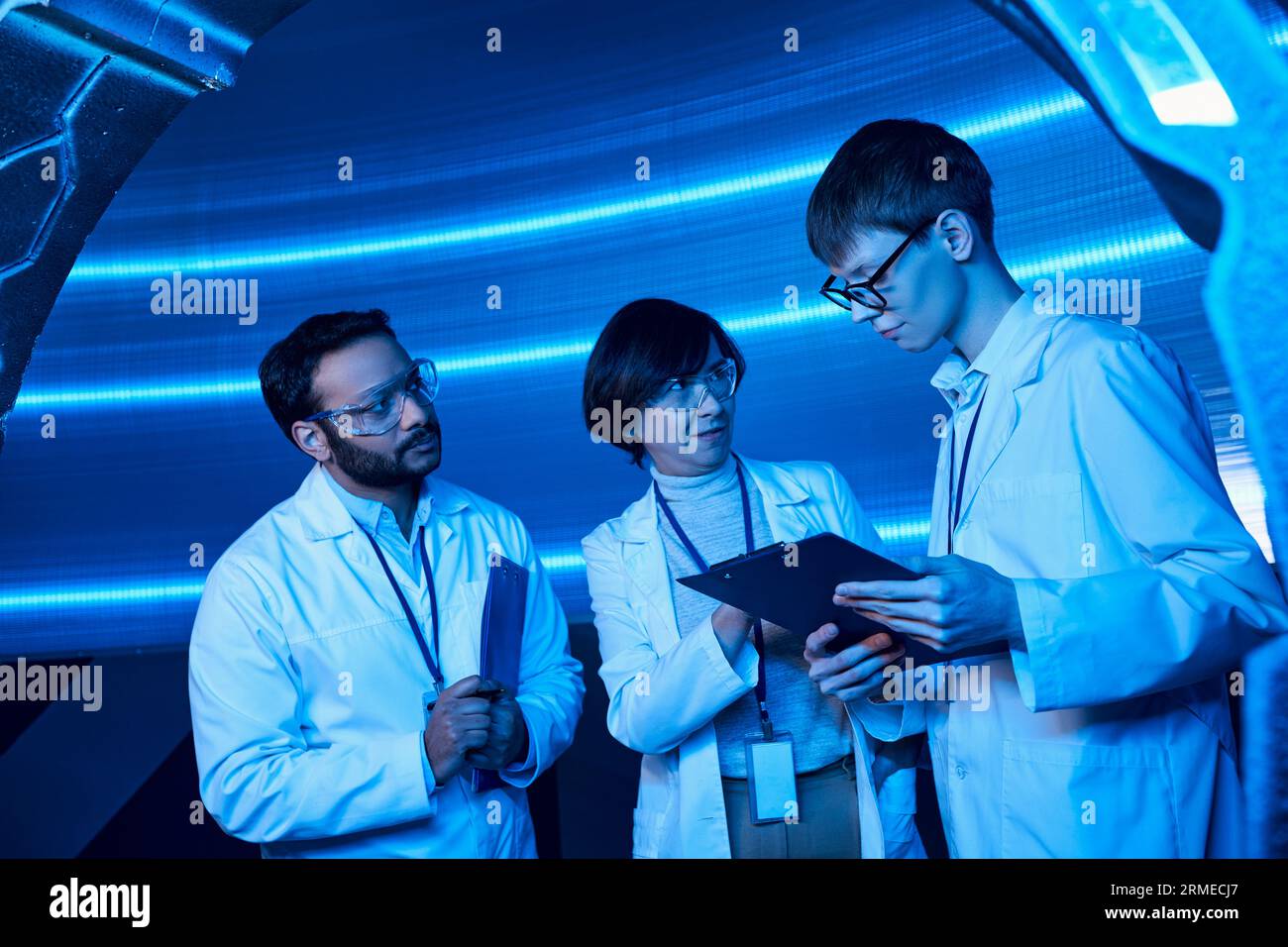 Neon lit science center hi-res stock photography and images - Alamy