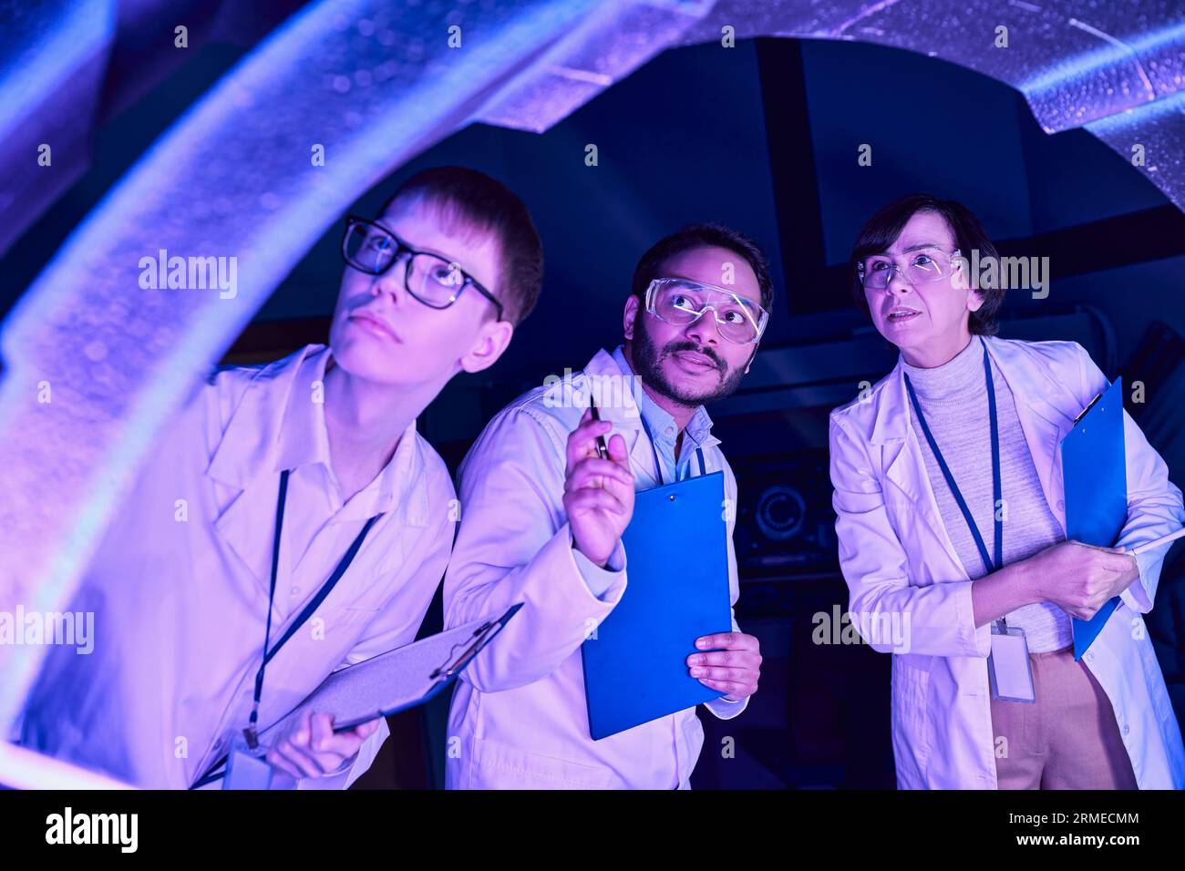 Diverse age scientists hi-res stock photography and images - Alamy