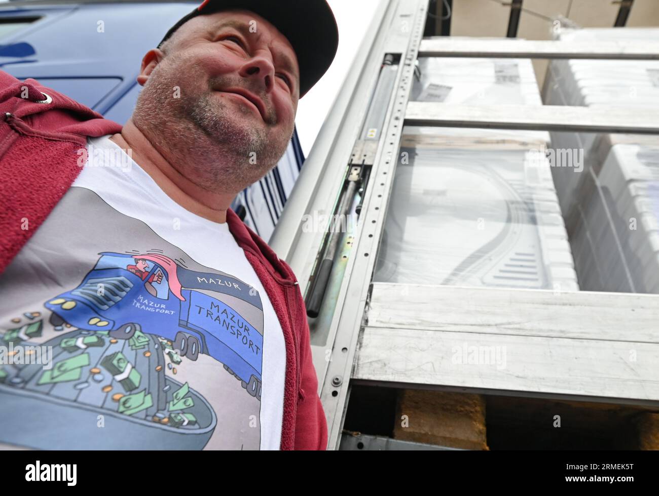 28 August 2023, Hesse, Gräfenhausen: Roman Koval from Lviv (Ukraine) wears a T-shirt to ...