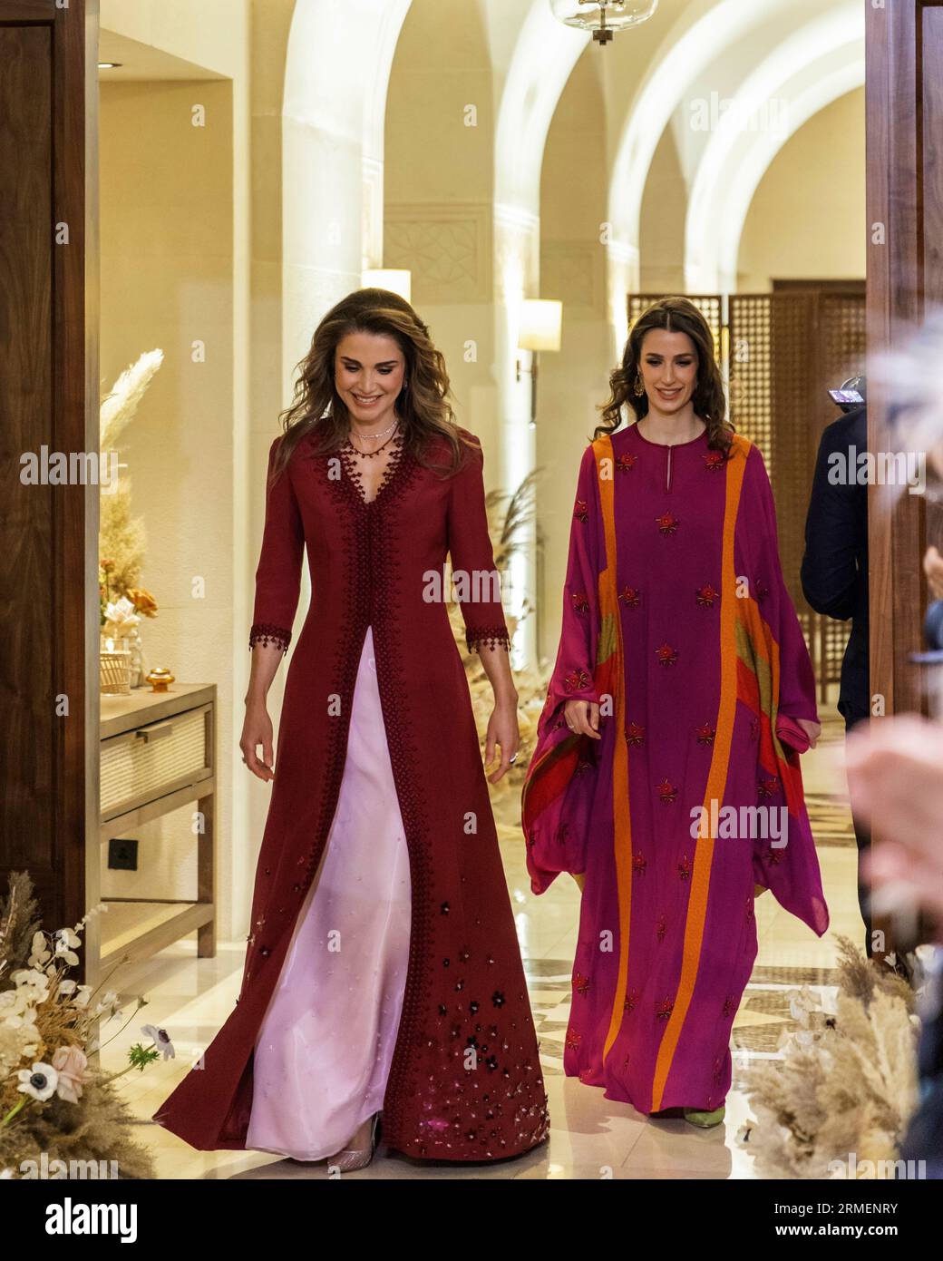 Queen Rania Al Abdullah with Princess Rajwa Al Hussein during the Henna ...