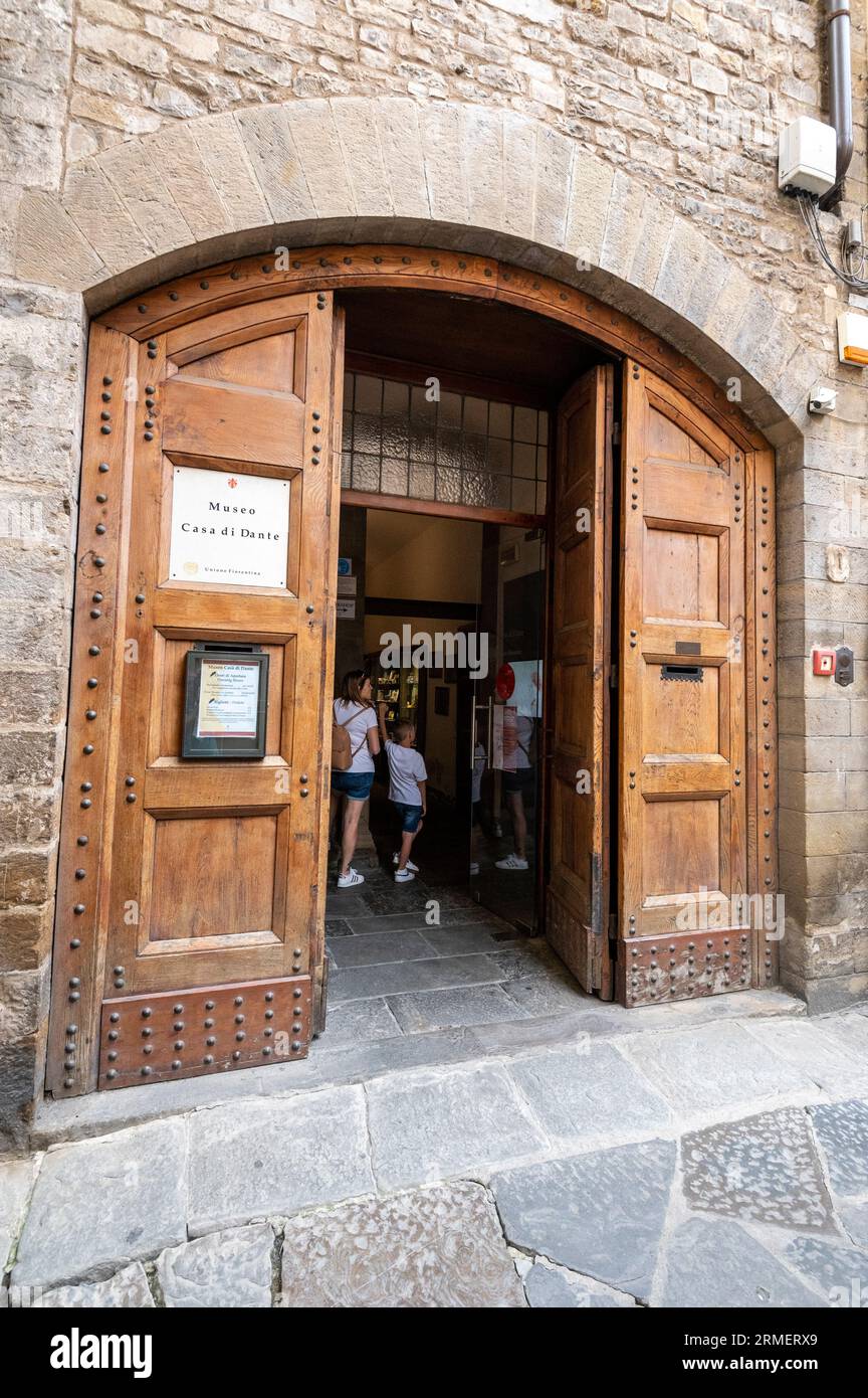 Museo case di dante hi-res stock photography and images - Alamy