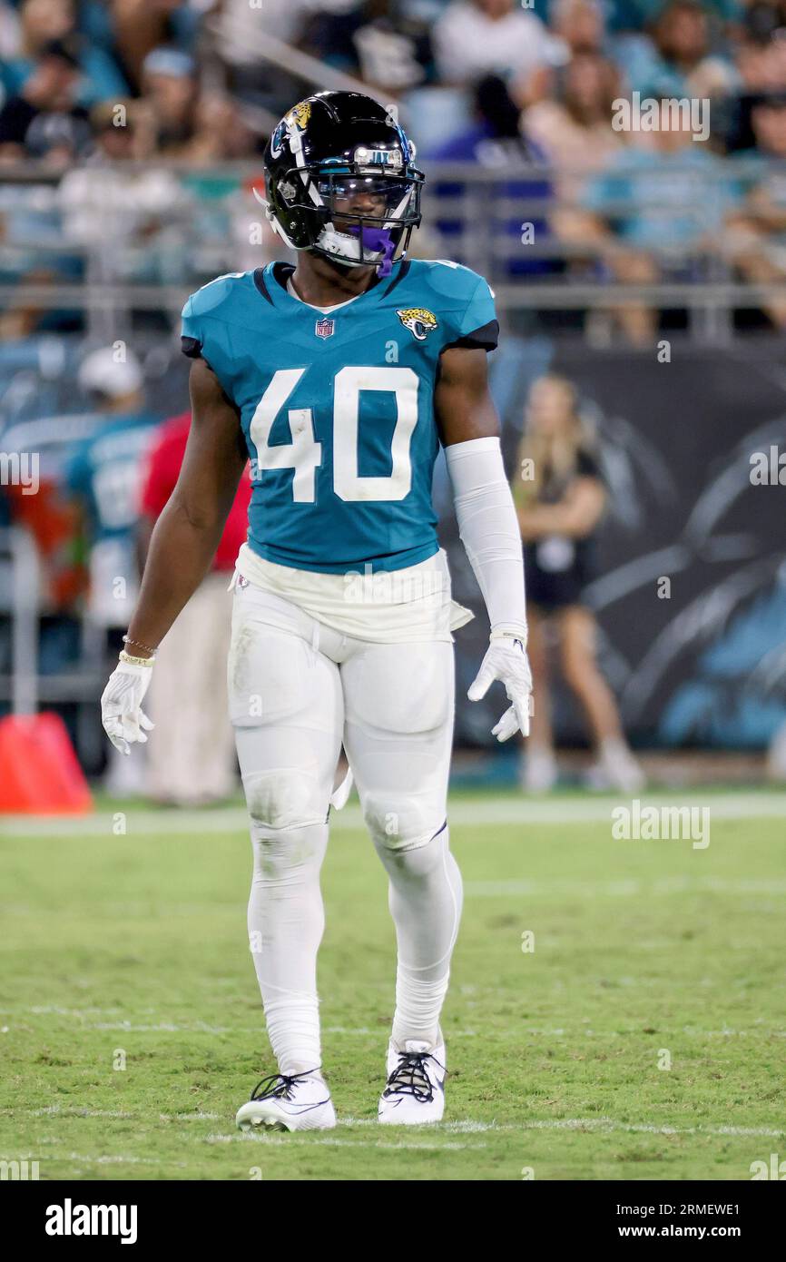Jacksonville Jaguars cornerback Erick Hallett II (40) readies for play ...