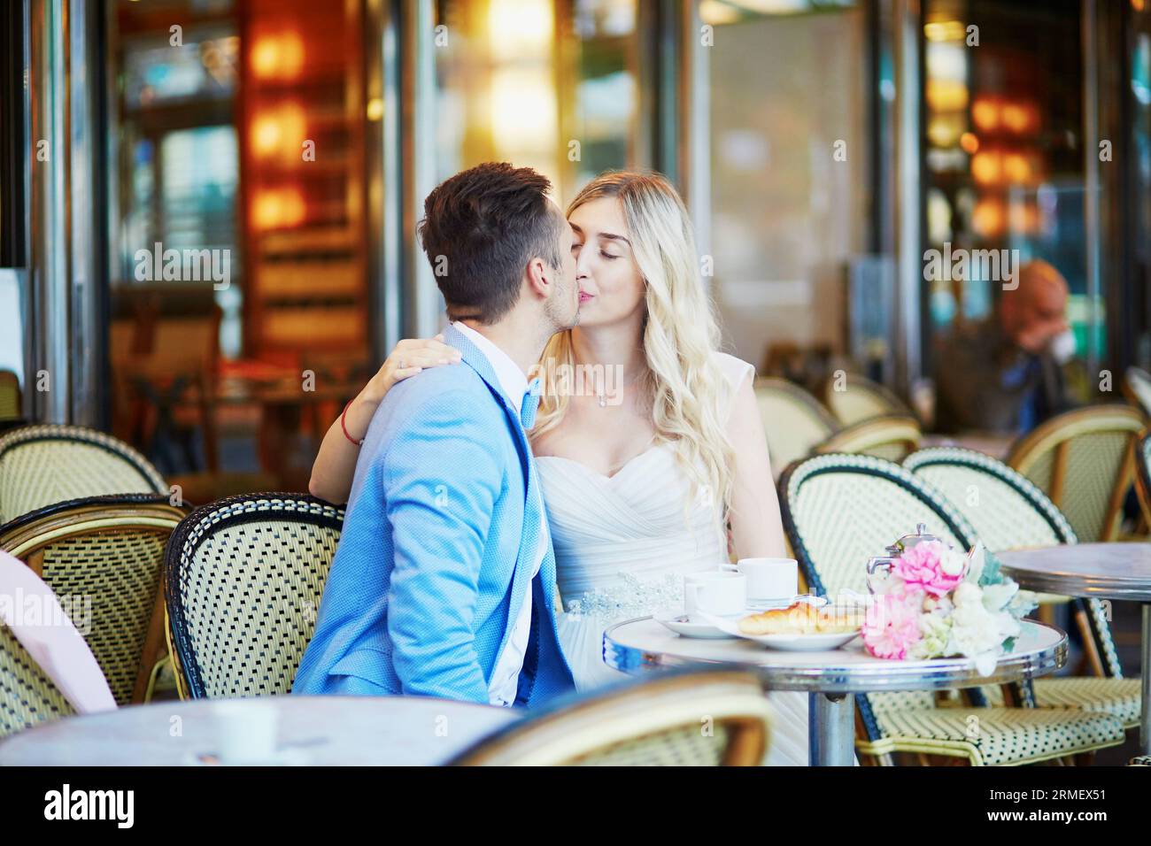 Croissants at a paris cafe hi-res stock photography and images - Alamy