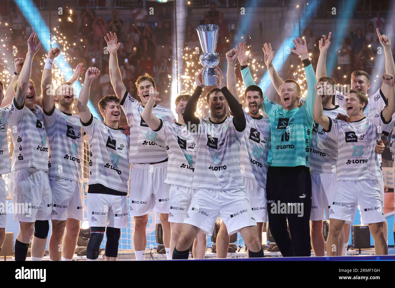 firo: 08/23/2023 1st Bundesliga Handball Supercup final men THW Kiel ...