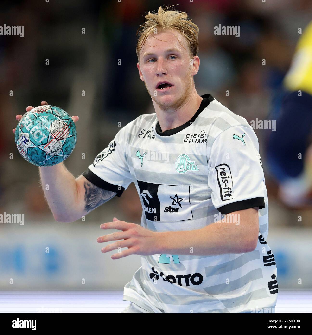 Handball supercup final men hi-res stock photography and images - Alamy